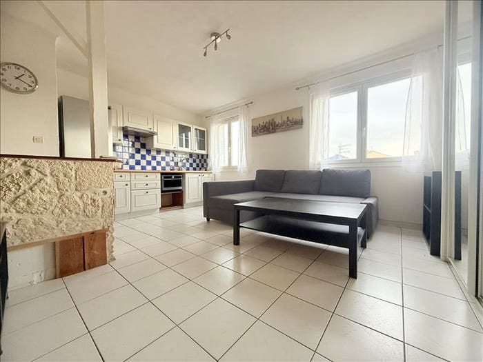 Appartement 2 pièces à louer - La Crau, Centre-ville