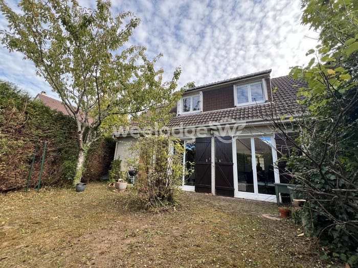 Mantes-la-Ville : Maison 5 pièces à vendre