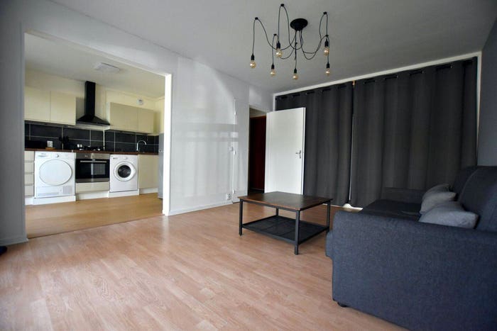 Champagne, Les Ulis : Appartement 1 pièce à louer