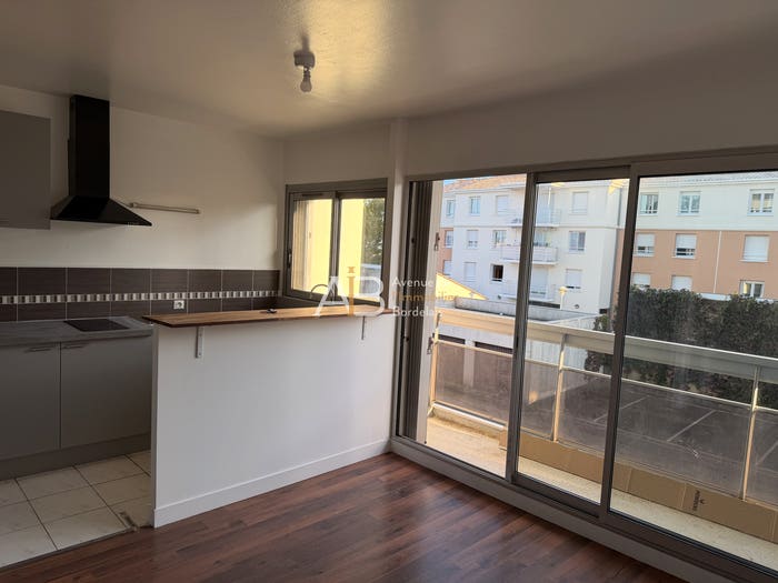 Appartement 2 pièces à louer - Pessac, Noës