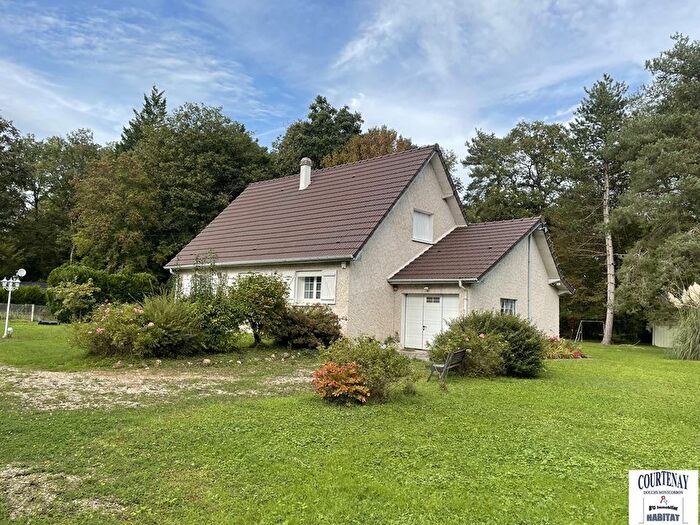 Saint-Hilaire-les-Andrésis - Maison 5 pièces à vendre