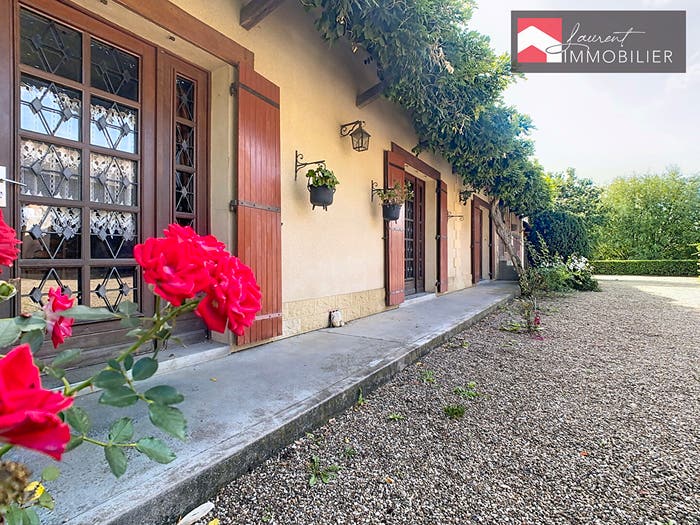 Maison 6 pièces à vendre à Frontenard