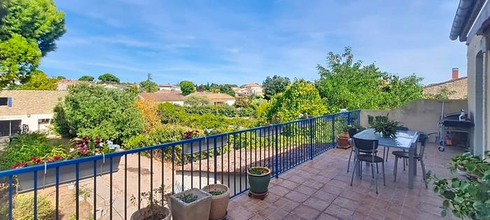 Maison 8 pièces à vendre - Saint-Geniès-de-Fontedit