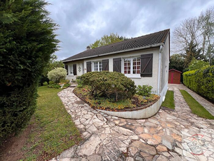 Maison 4 pièces à vendre à Saint-Chéron