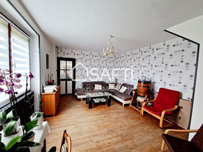 Mantes-la-Ville, Centre-ville - Maison 5 pièces à vendre