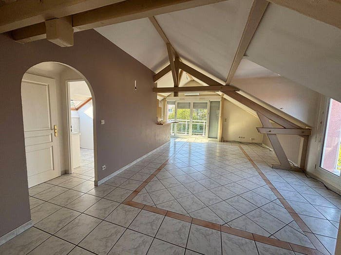 Centre Ville, Sarreguemines : Appartement 3 pièces à louer