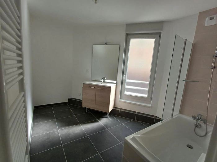 Appartement 3 pièces à louer à Écrivain-Schilick Ouest, Schiltigheim