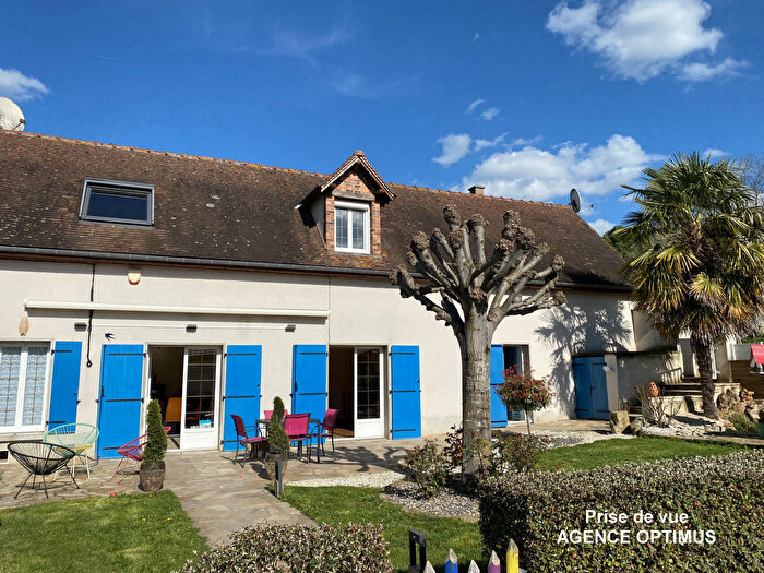 Maison 5 pièces à Vinneuf, à vendre