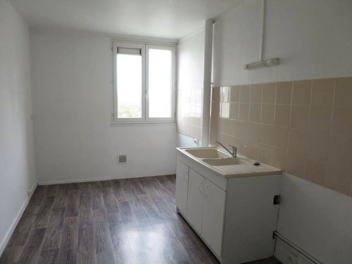 Appartement 5 pièces à La Cilof, Viry-Châtillon, à louer