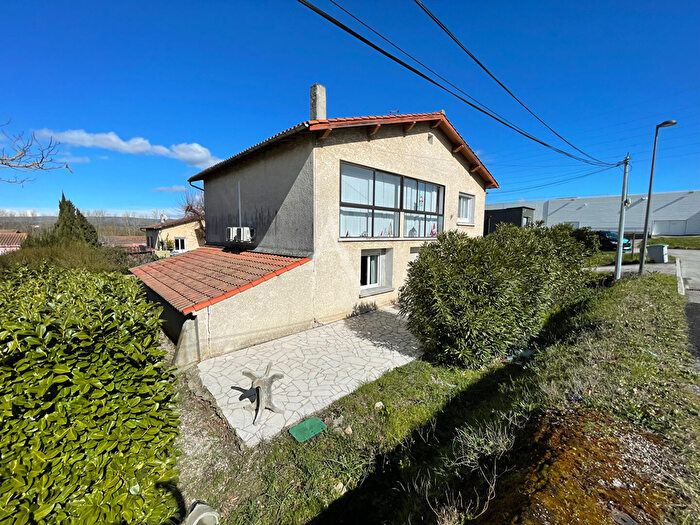 Castelnaudary, Pont Rouge, Estambigou, Marronniers : Maison 9 pièces à vendre