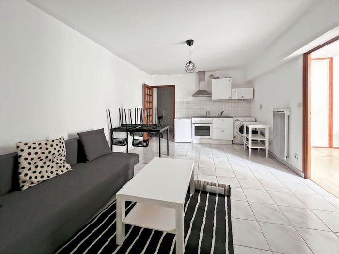 Appartement 2 pièces à louer à Centre Ville, Reims