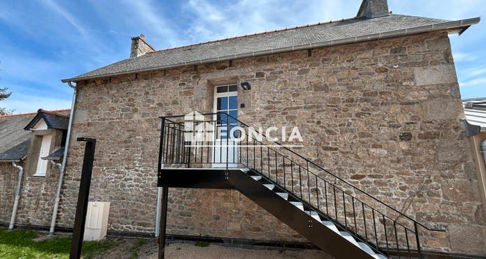 Centre, Guingamp : Appartement 1 pièce à louer