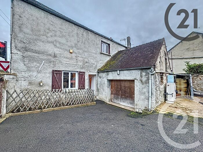 Maison 5 pièces à vendre à Châtenay-sur-Seine