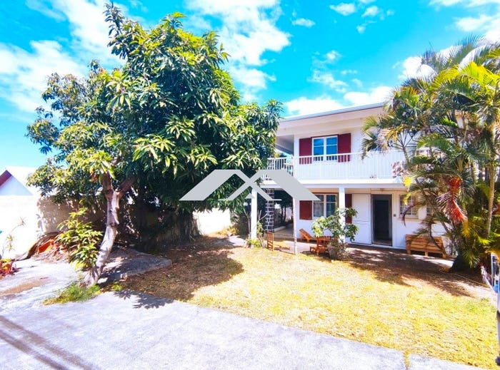 Maison 8 pièces à Saint-Louis, Pont Neuf, à vendre