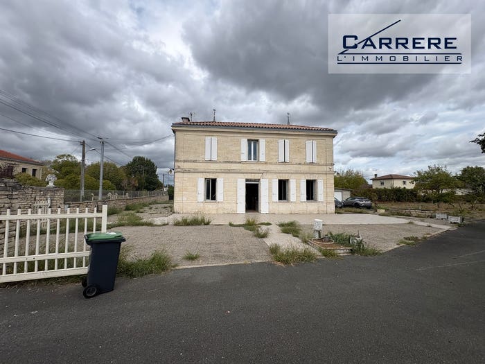 Saint-Loubès - Maison 10 pièces à vendre