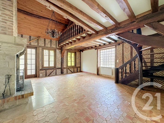 Maison 2 pièces à vendre à Saint-Denis-de-l'Hôtel