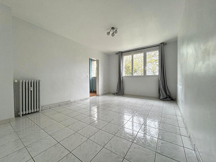Appartement 3 pièces à vendre à Étampes, Guinette