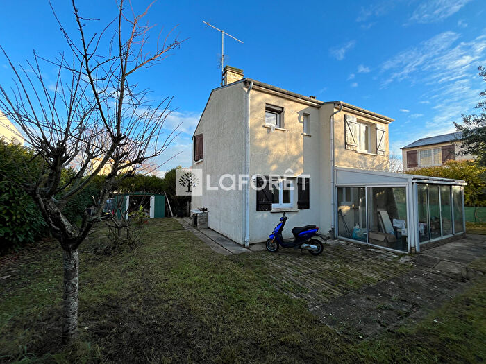 Maison 4 pièces à Mantes-la-Ville, Merisiers, Plaisances, Belles Lances, à vendre