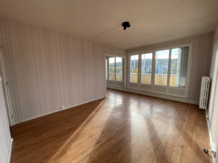 Appartement 5 pièces à Dijon, Bourroches, à vendre