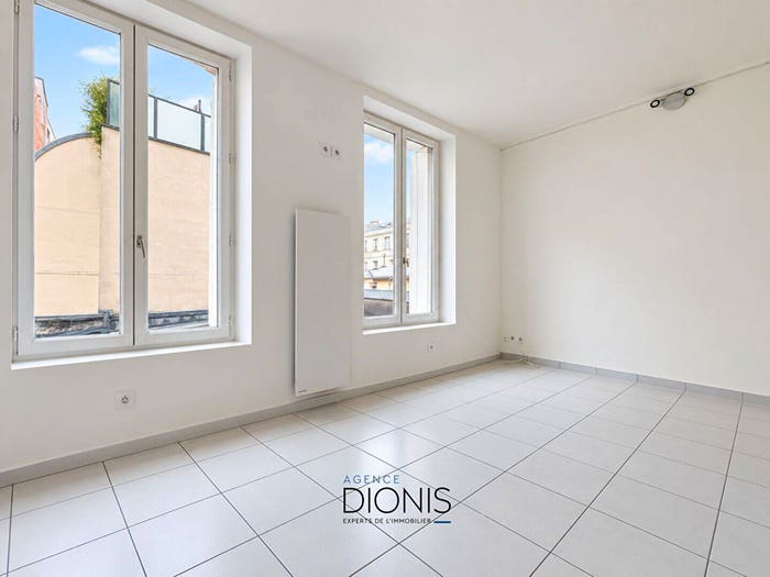 Appartement 1 pièce à louer à Place des Fêtes, Paris 19ème arrondissement