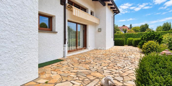 Maison 9 pièces à Denney, à vendre