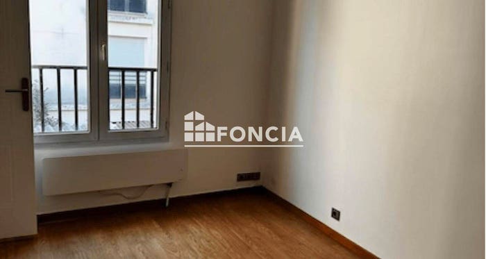 Appartement 2 pièces à louer à Bas Montreuil-République