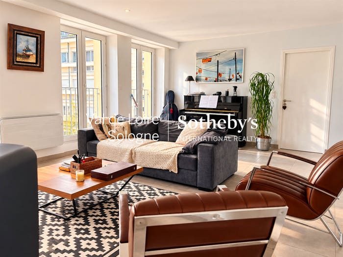 Orléans, Carmes - Appartement 5 pièces à vendre