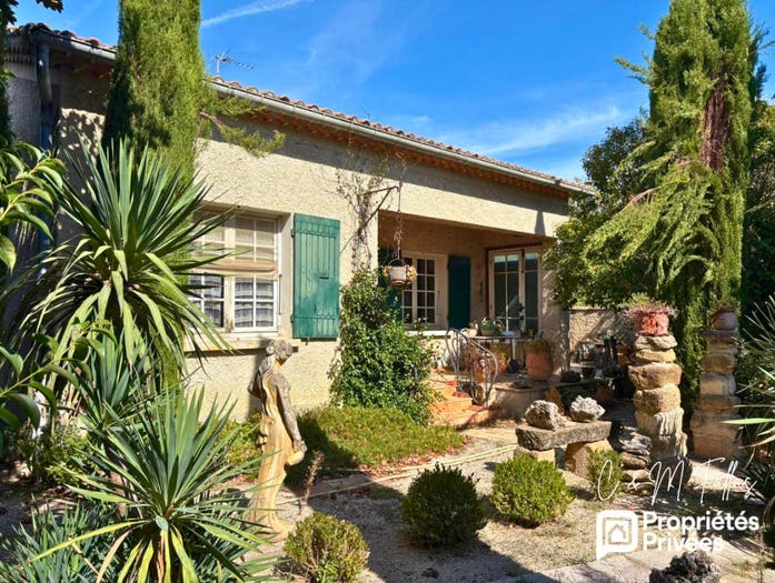 Maison 4 pièces à vendre à Camaret-sur-Aigues