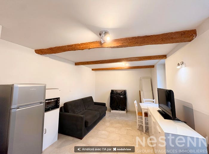 Appartement 1 pièce à louer à Saint-Maximin-la-Sainte-Baume, Centre-ville