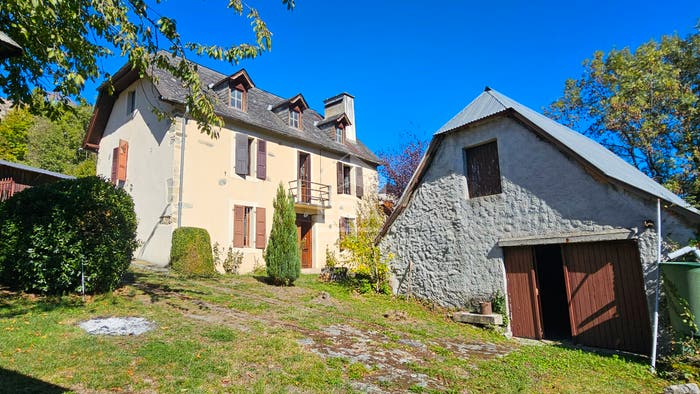 Maison 6 pièces à vendre à Gaillagos