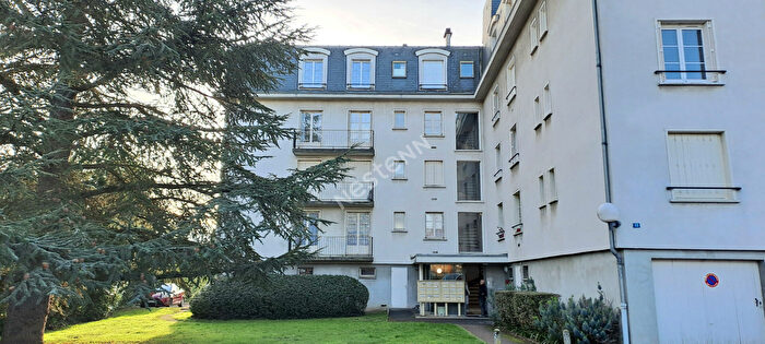 Appartement 2 pièces à vendre à Étampes, Centre-Ville