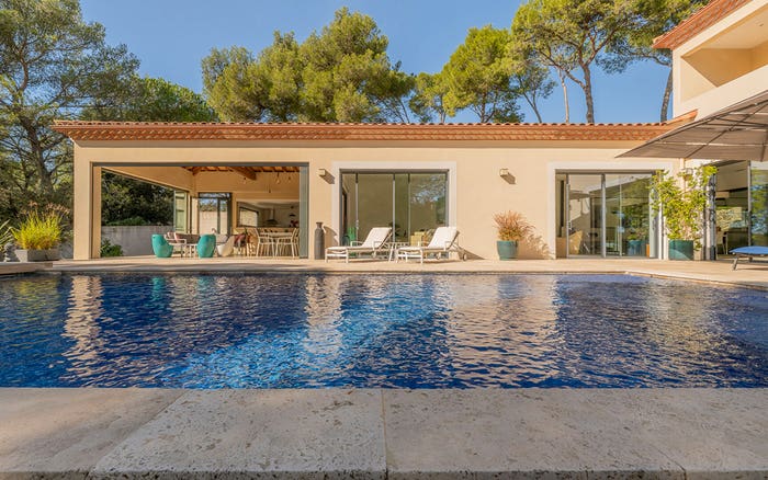 Nages-et-Solorgues - Maison 10 pièces à vendre