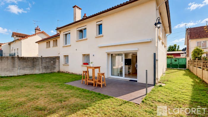 Maison 5 pièces à Moulins, Centre-ville, à vendre