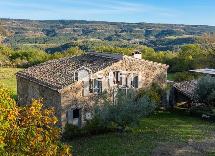 Maison 10 pièces à vendre à Simiane-la-Rotonde