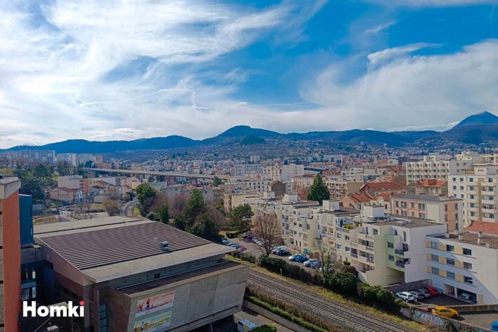 Clermont-Ferrand, Oradou : Appartement 5 pièces à vendre