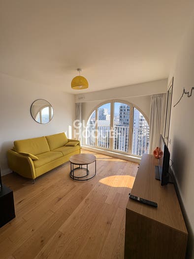 Appartement 2 pièces à Marseille 2ème, Euroméditerranée, à louer