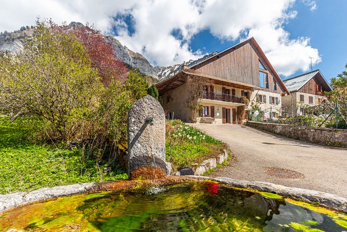 Montmin - Maison 6 pièces à vendre