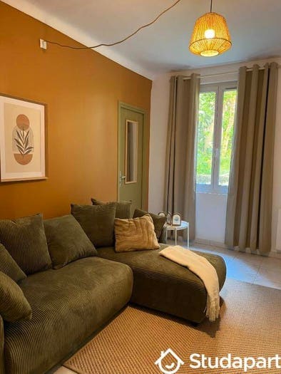 Gorbella, Nice : Appartement 1 pièce à louer