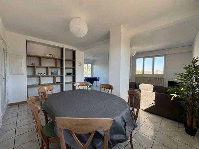 Appartement à louer à Val du Solvan, Lons-le-Saunier