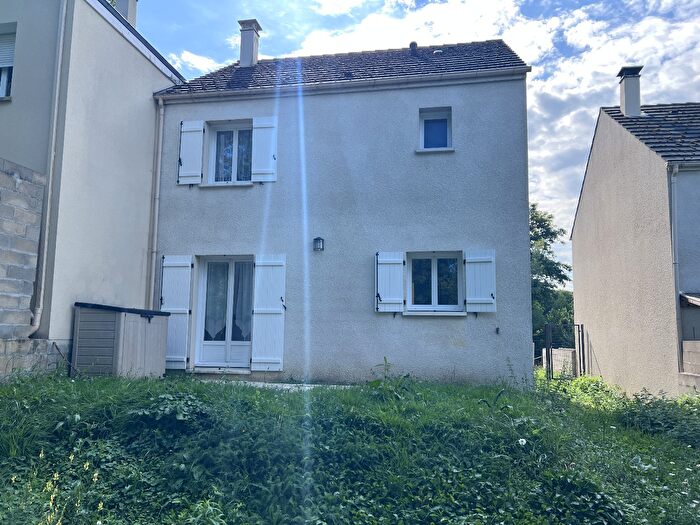 Saint-Chéron - Maison 4 pièces à vendre