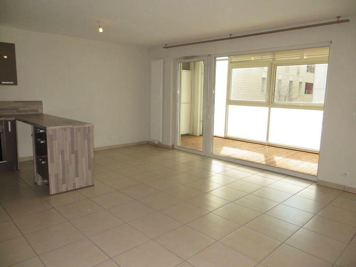 Appartement 3 pièces à louer - Centre, Annemasse