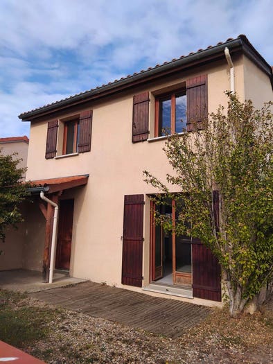 Montbrison : Maison 4 pièces à louer