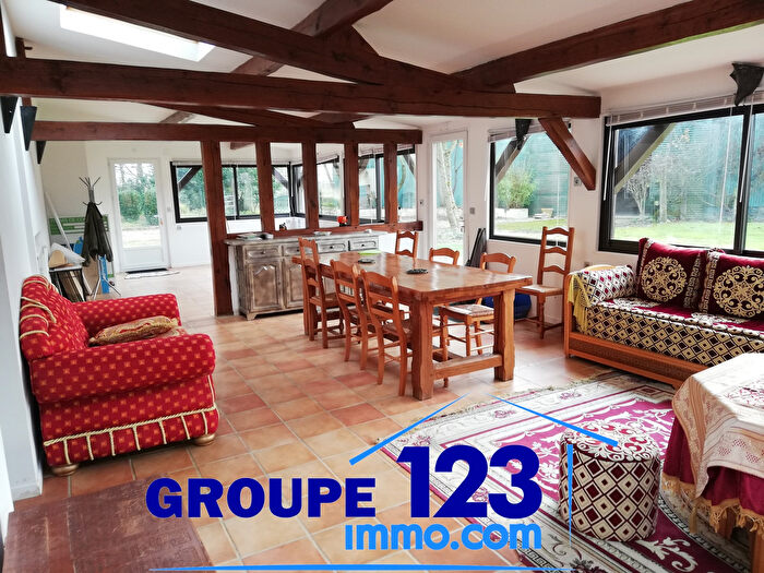 Sommecaise : Maison 10 pièces à vendre