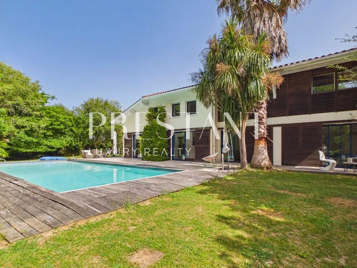 Saint-Martin-de-Seignanx : Maison 5 pièces à vendre
