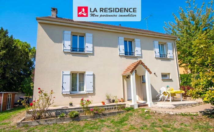 Maison 5 pièces à vendre à Juziers