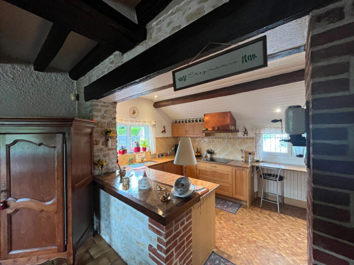 Maison 6 pièces à Ladon, à vendre