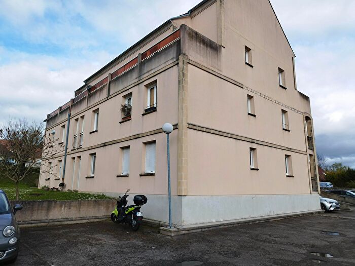 Limay, Centre-ville : Appartement 2 pièces à vendre