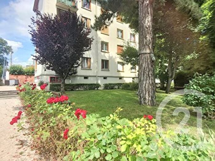 Melun, Centre-ville : Appartement 5 pièces à vendre