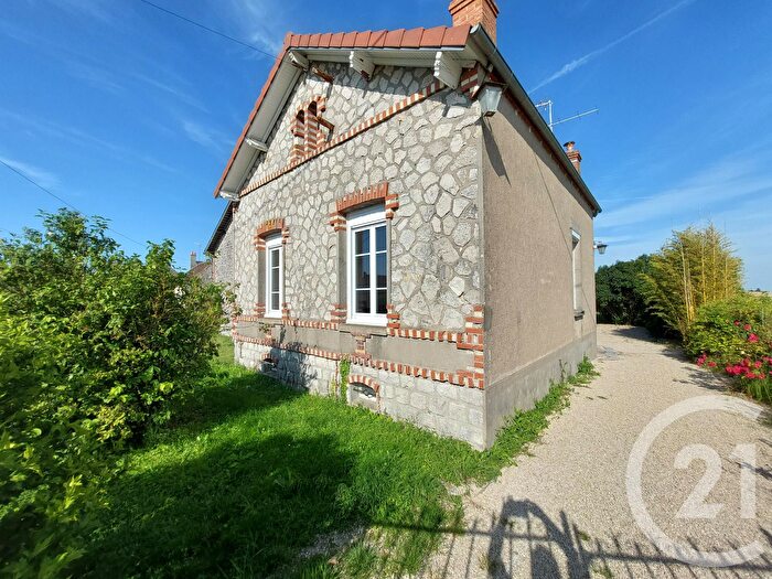 Beaune-la-Rolande : Maison 5 pièces à vendre