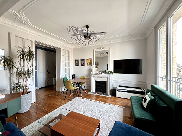 Appartement 3 pièces à vendre à Courbevoie, Bécon